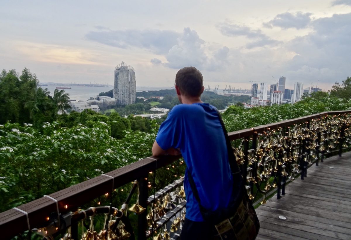 Hiking the Southern Ridges in Singapore. - Leighton Travels!