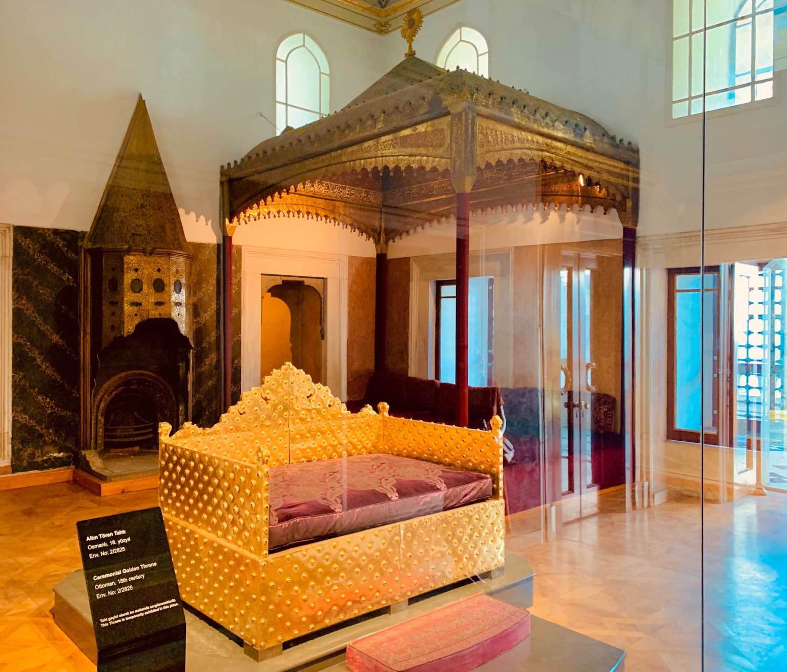 A Date with History at Topkapi Palace. - Leighton Travels!